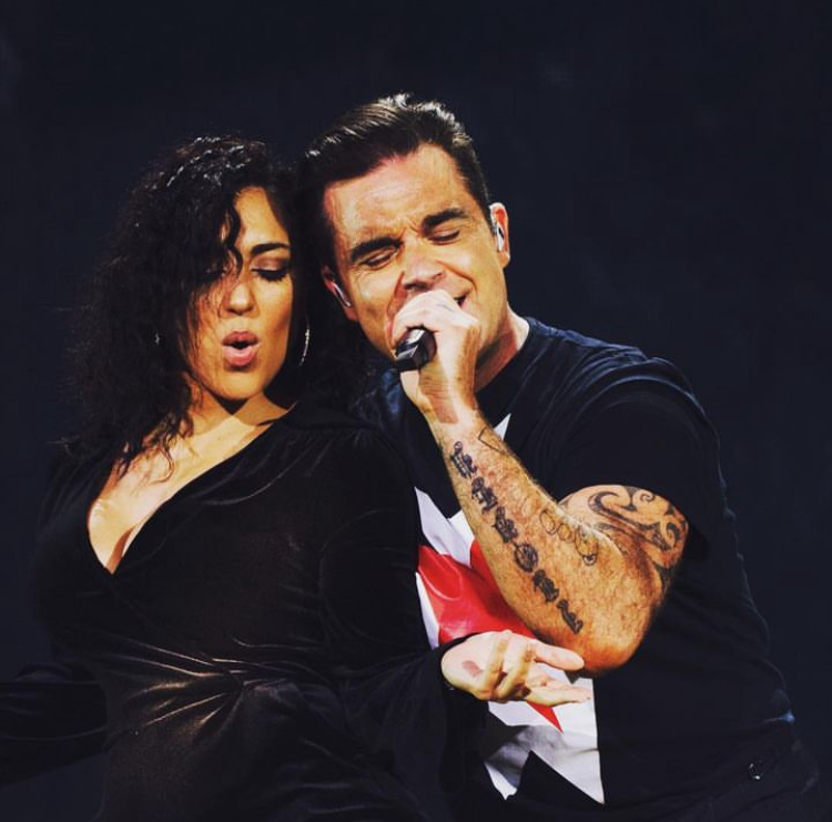 Special – Sara Jane Skeete – Rob’s Backing Vocalist – Robbie Williams ...